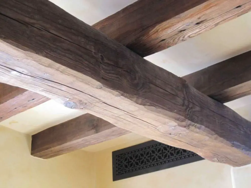 Grinzi din lemn - sugestii pentru finisare - Revista din lemn